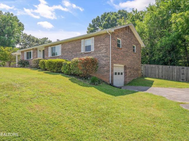 128 Rhonda Way