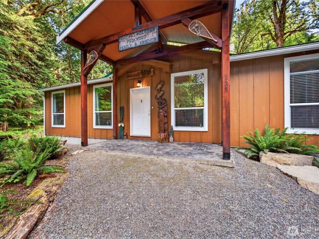 128 Riverview Drive