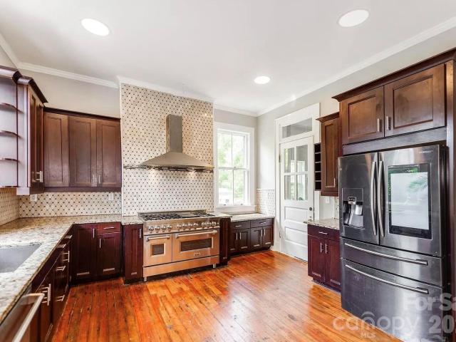 128 W End Street