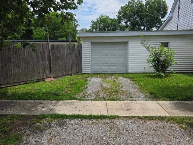 128 W Homer Avenue