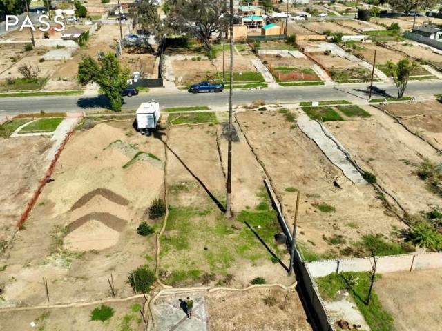 128 W Mendocino St, Altadena, CA