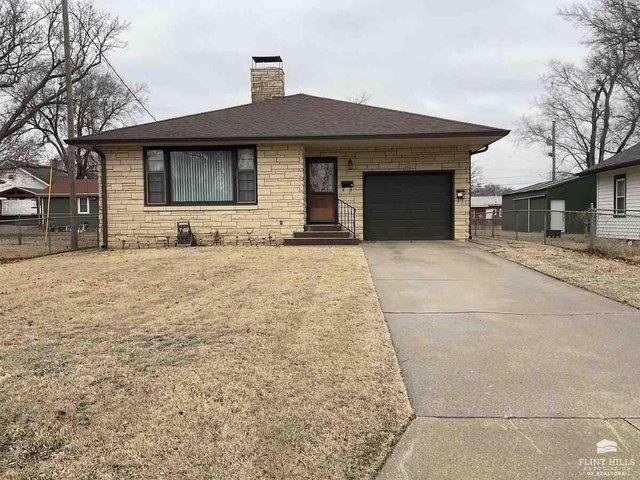 128 W Pine St, Junction City, KS 66441