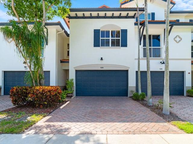 128 W Prive Cir, Delray Beach, FL 33445