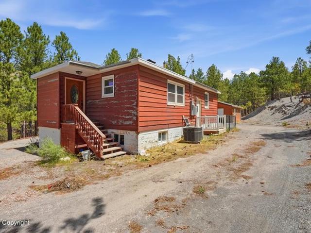 128 Woodstock, Newcastle, WY 82701