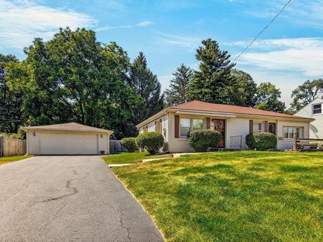 128 Warren Ave, Rockford, IL 61107