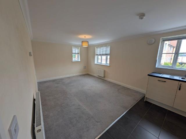128 Warren Avenue, Saxmundham, IP17