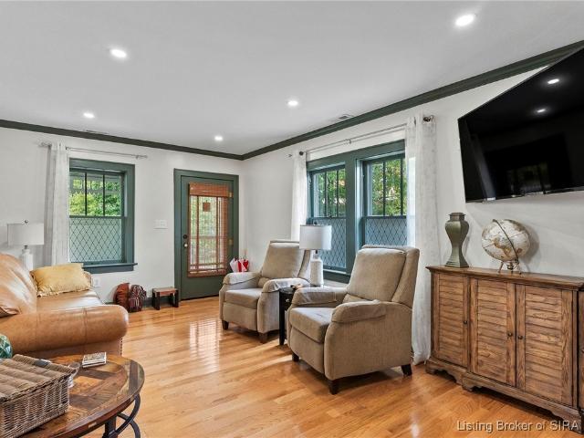 128 West St, Madison, IN 47250 | MLS #202606
