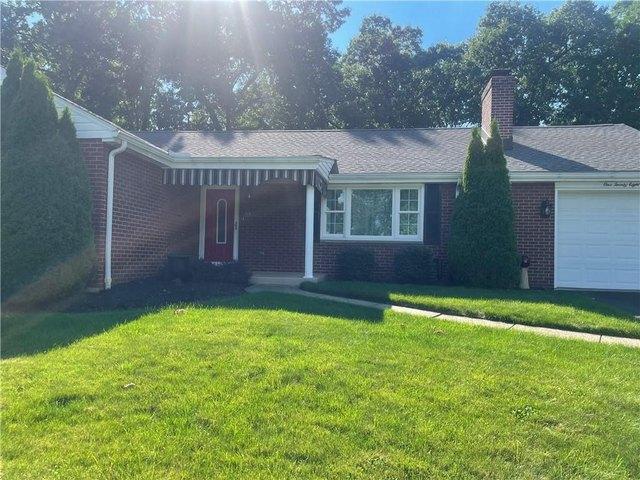 128 White Oak Dr, Butler, PA 16001