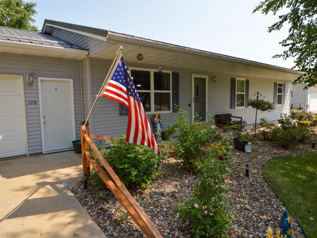 128 Wildwood Court