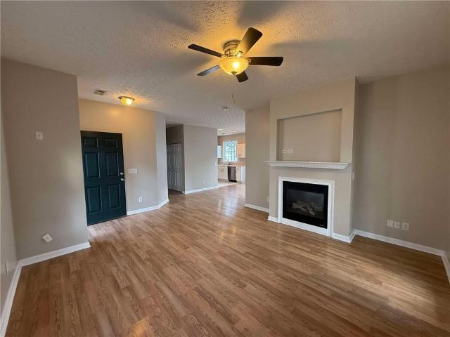 128 Windcroft Lane NW