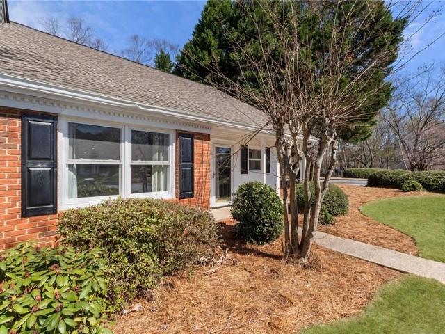 128 Teal Ct, Roswell, GA 30076 | MLS #7748 | Compass