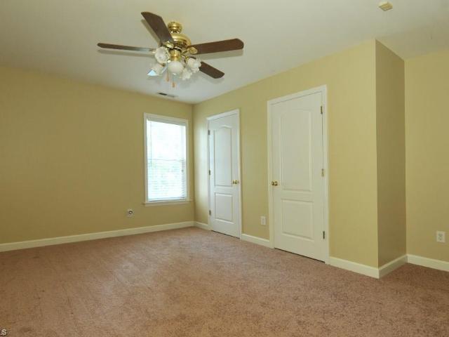 128 Troonsway Road