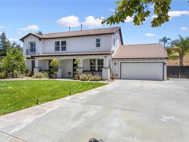 12941 Cienaga Dr, Yucaipa, CA 92399