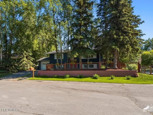 12941 Stephenson St, Anchorage, AK 99515