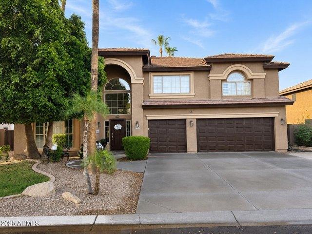 12946 W Luchana Dr, Litchfield Park, AZ 85340