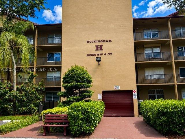 12950 SW 4th Ct Unit 209H, Pembroke Pines, FL 33027