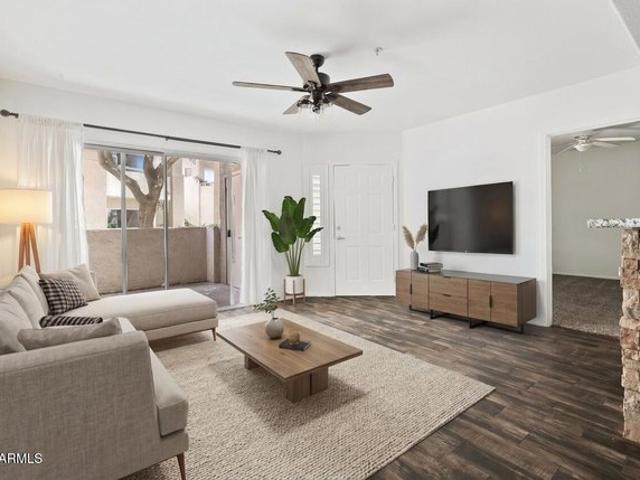1295 N Ash St Apt 817, Gilbert, AZ 85233