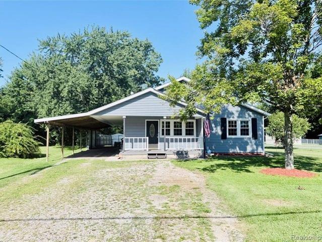 1295 Allen Rd, Kimball Township, MI 48074