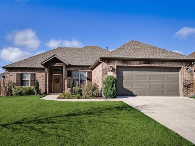 1295 Cassia St, Tontitown, AR 72762