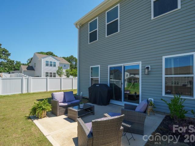 1295 Elizabeth Avenue