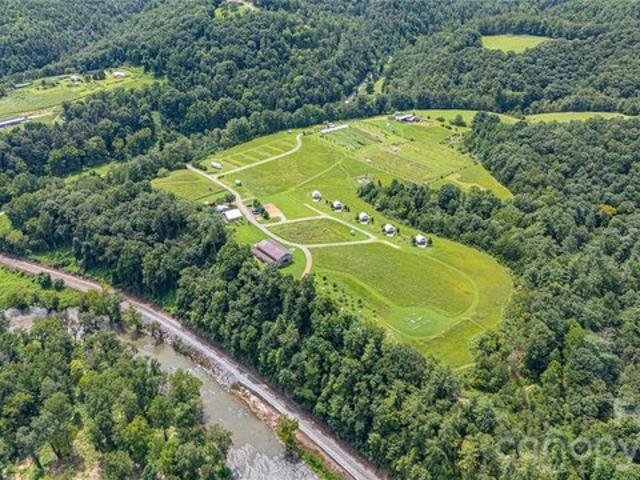 1295 Paint Rock Rd, Hot Springs, NC 28743
