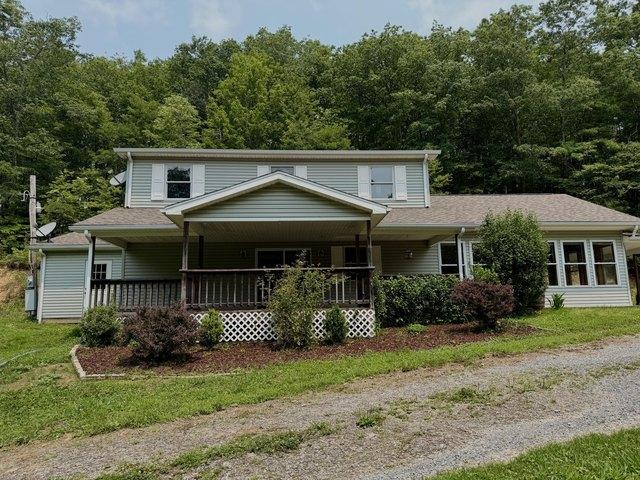 1295 Quinwood Nutterville Rd, Nallen, WV 26680