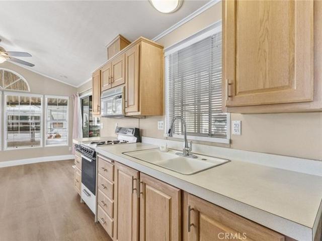 1295 S Cawston Ave Spc 433, Hemet, CA 92545