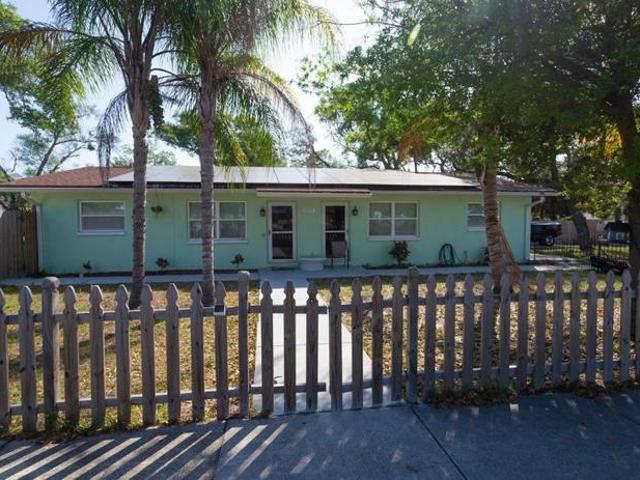 1295 S Prospect Ave, Clearwater, FL 33756