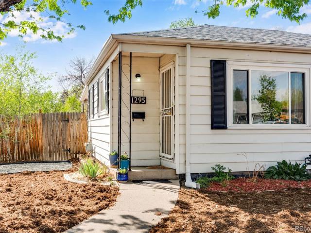 1295 S Wolff St, Denver, CO 80219 | MLS #7797 | Compass