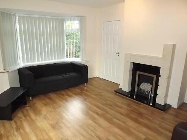 £1295.00 PCM 3 Bed Semi Detached House, NE3