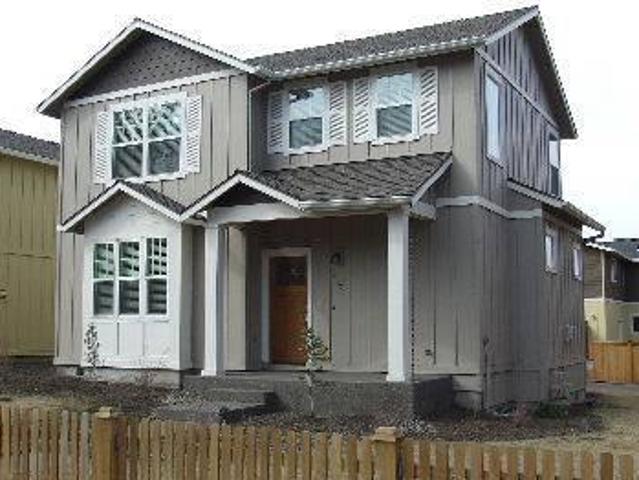 $1295 / 3br 1700ft² 3B/2.5B Home in SE Bend 20434 Murphy Road