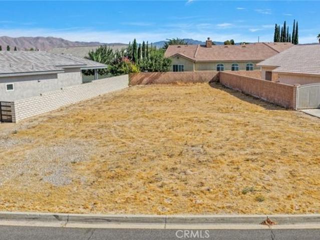 12977 Briarcliff, Victorville, CA 92395