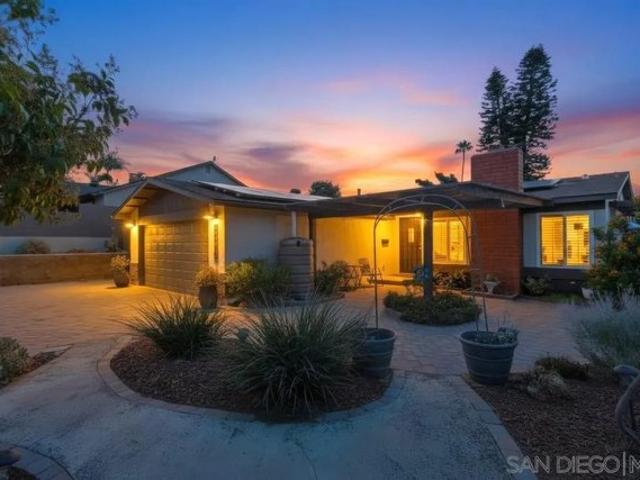 12979 Calle De Las Rosas, San Diego, CA 92129