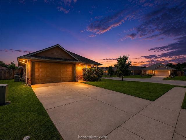 1297 Cottage Grove Circle