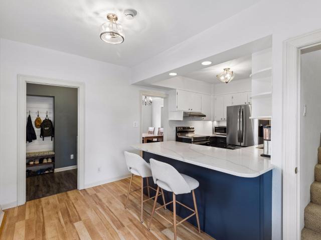 1297 Highland Parkway