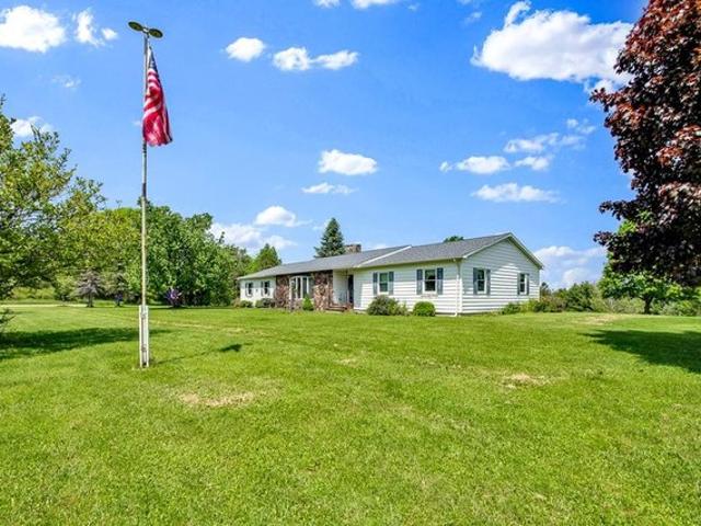 1297 Hilboldt Rd, Wellsboro, PA 16901