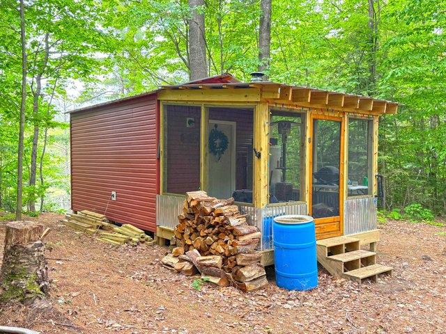 12984 N Little Fox Ln, Paradise, MI 49768