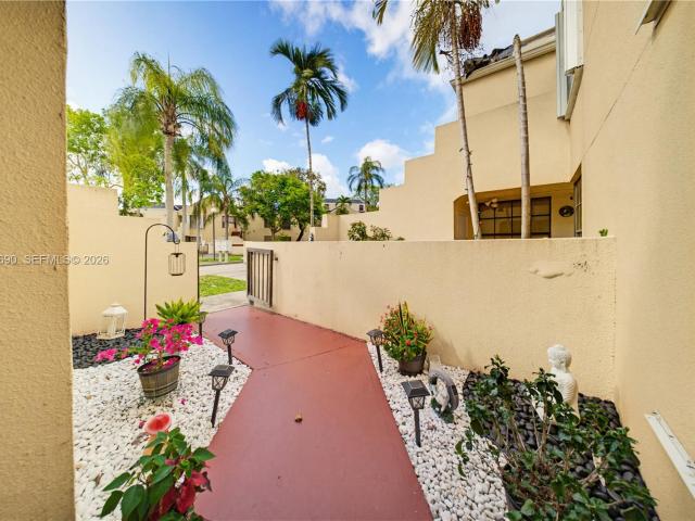 12984 SW 88th Ln, Unit B104, Miami, FL 33186 | MLS #A11997