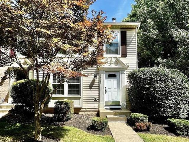 12988 Augustus Ct, Woodbridge, VA 22192