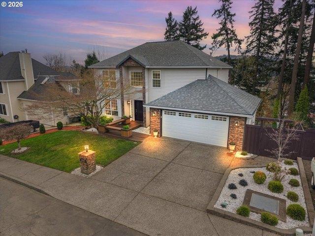 12988 SE Bluff Dr, Clackamas, OR 97015