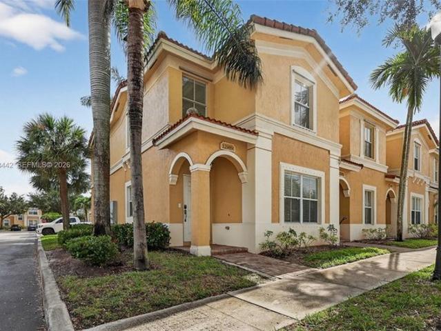 12989 SW 30th Ct Unit 135, Miramar, FL 33027