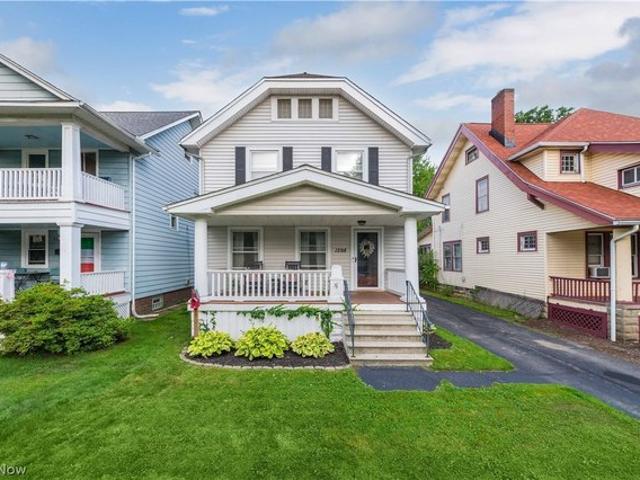 1298 Jackson Ave, Lakewood, OH 44107