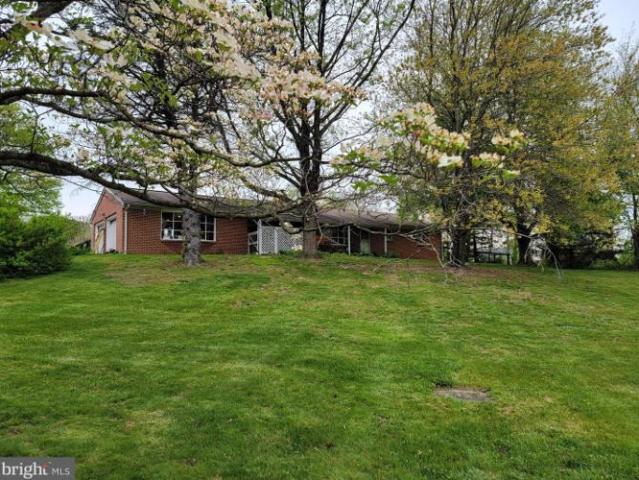 12993 Sagle Rd, Hillsboro, VA 20132