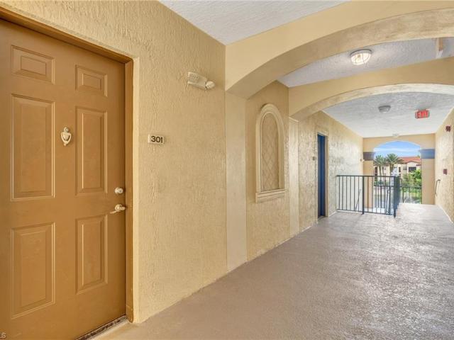 12990 Positano Cir, Unit 301, Naples, FL 34105 | MLS #225084