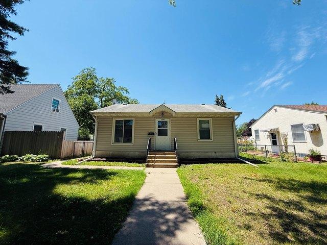 1299 Matilda St, Saint Paul, MN 55117