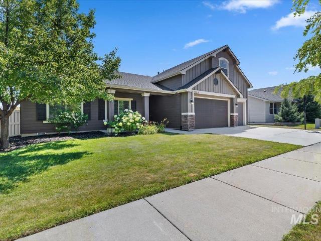 1299 La Reata Way