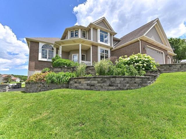 1299 Pheasant Ct, Lake Geneva, WI 53147