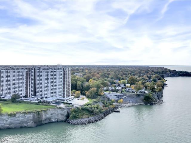 12900 Lake Avenue 1624