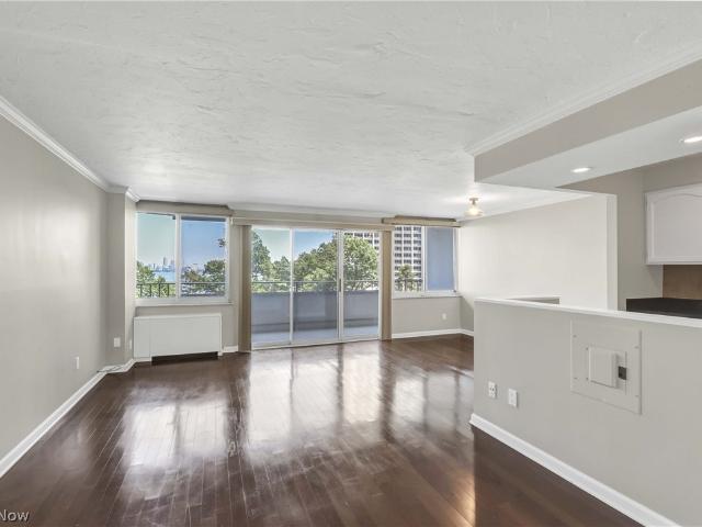 12900 Lake Avenue 327