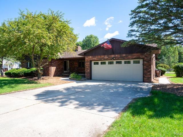 12900 Maxwell Road